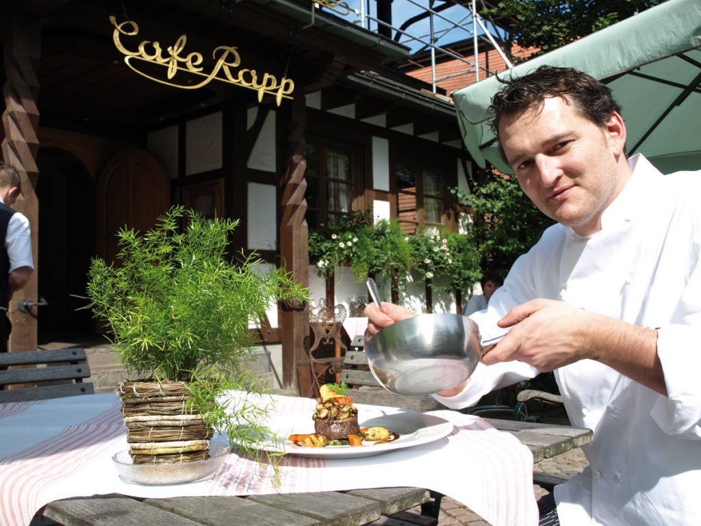 Gebaeude – Restaurant Cafe Rapp